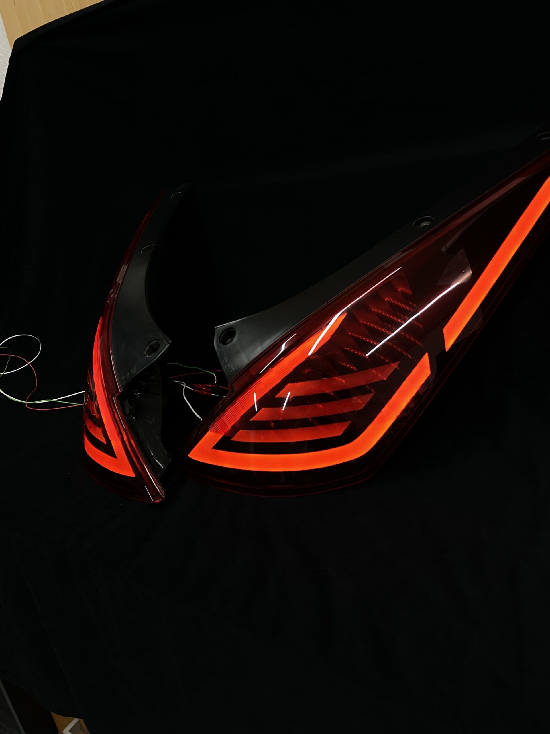 NISSAN 350Z TAIL LIGHTS - Lumen Noise