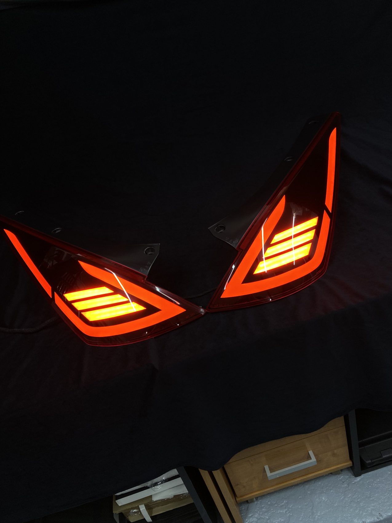 NISSAN 350Z TAIL LIGHTS - Lumen Noise